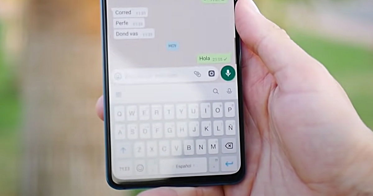 Guía de WhatsApp: qué significan cada uno de los ticks de la app